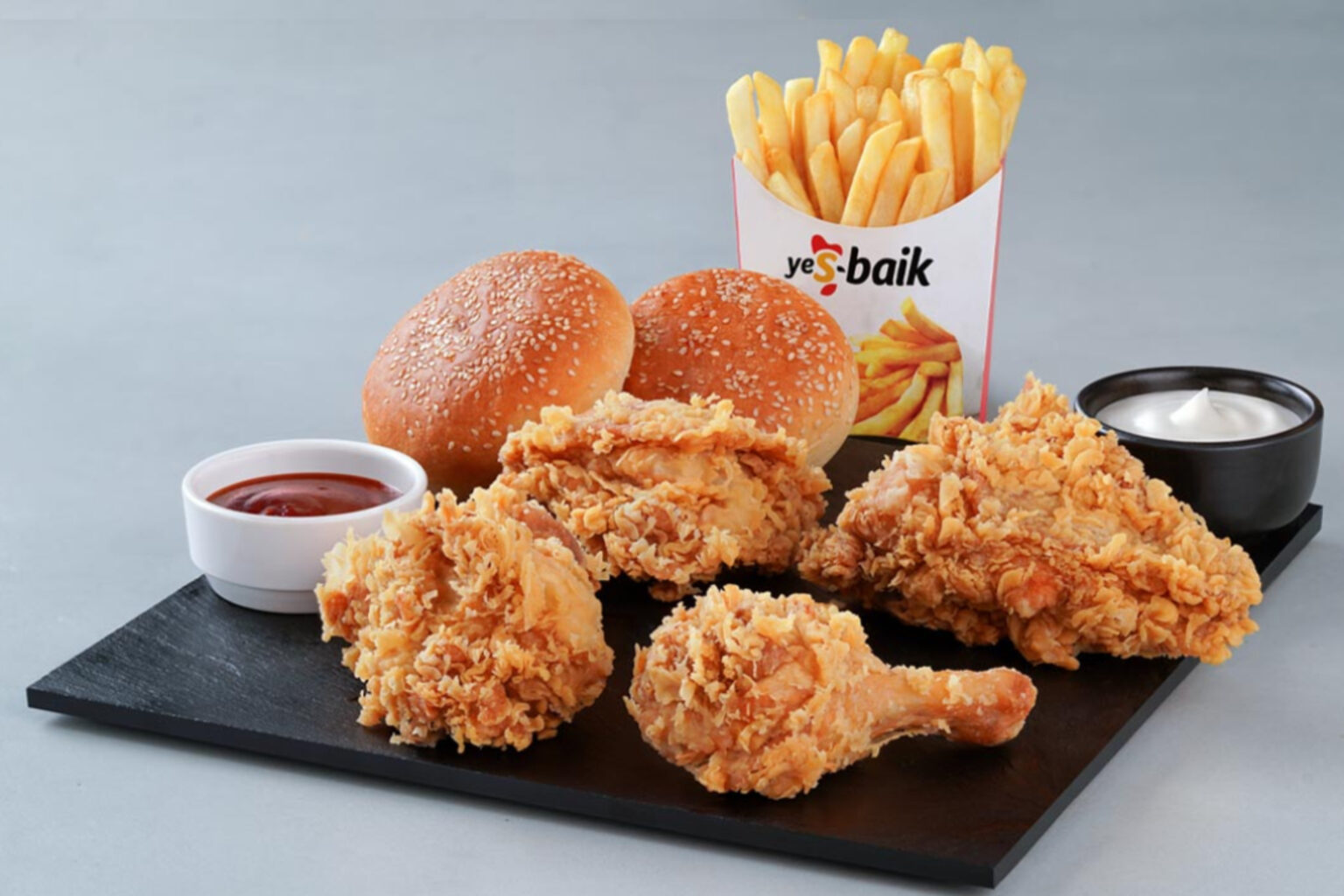 Best restaurants with outdoor seating in Antioch CA | Antioch Taphouse ...